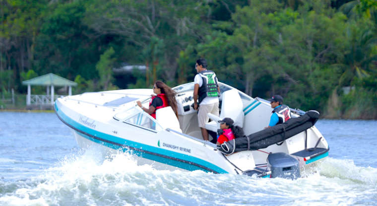 Leisure Boats – Dhanusha Marine Lanka – Manufacturers of Multiday Fishing Boats, Pleasure Boats ...